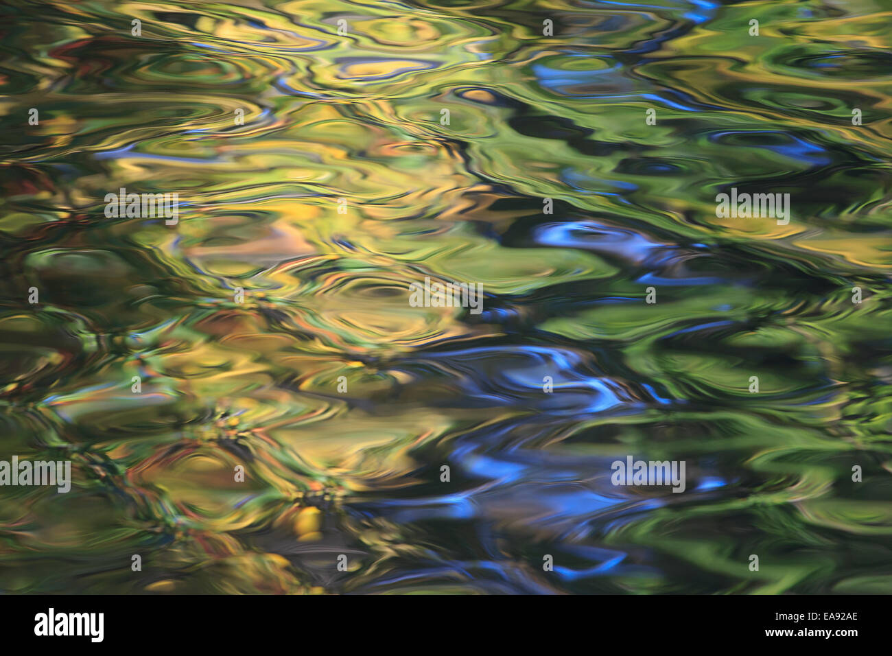 Gold water reflections hi-res stock photography and images - Alamy