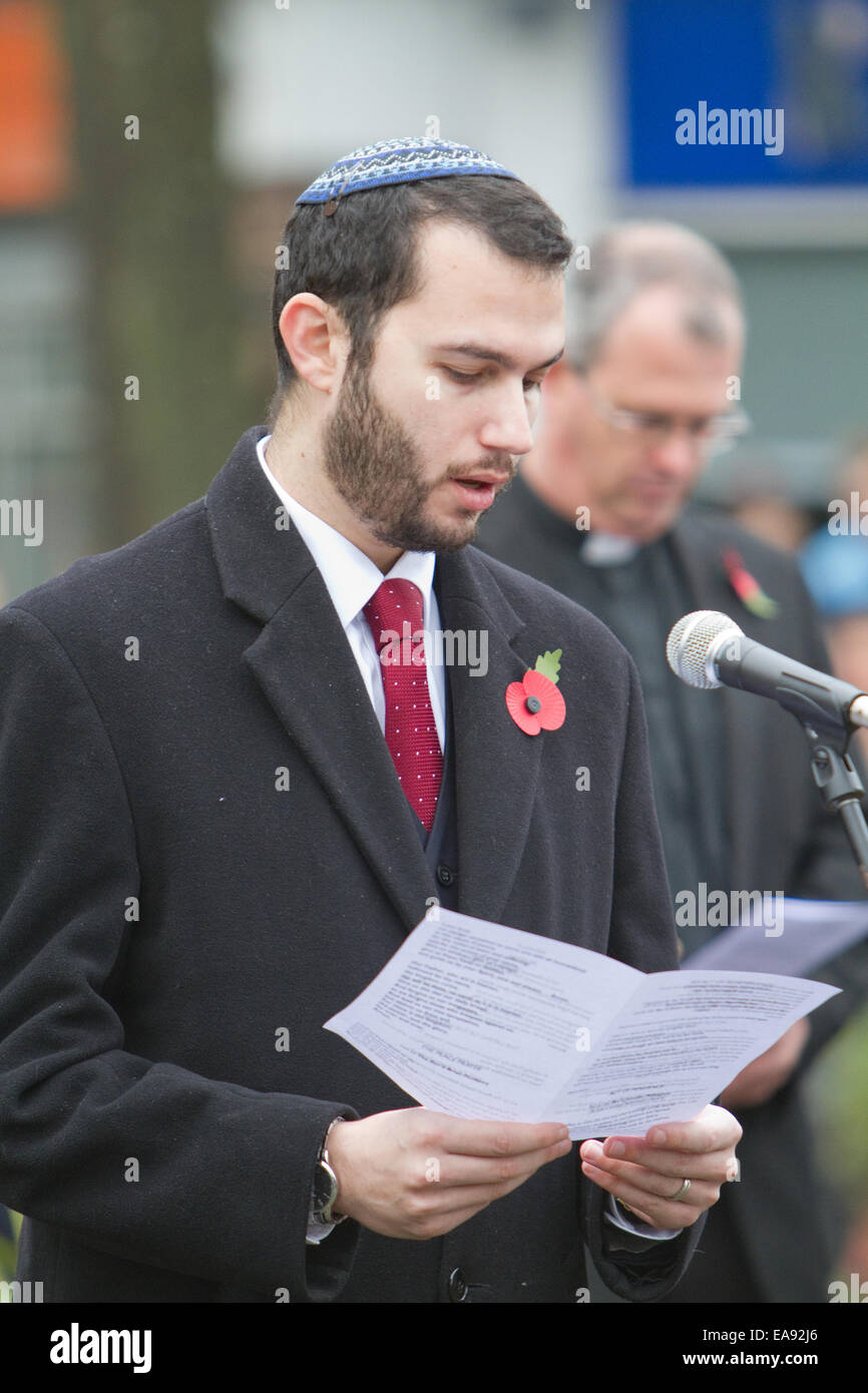 Rabbi Jason Holtz led the act of Remembrance in Orpington Kent Stock ...