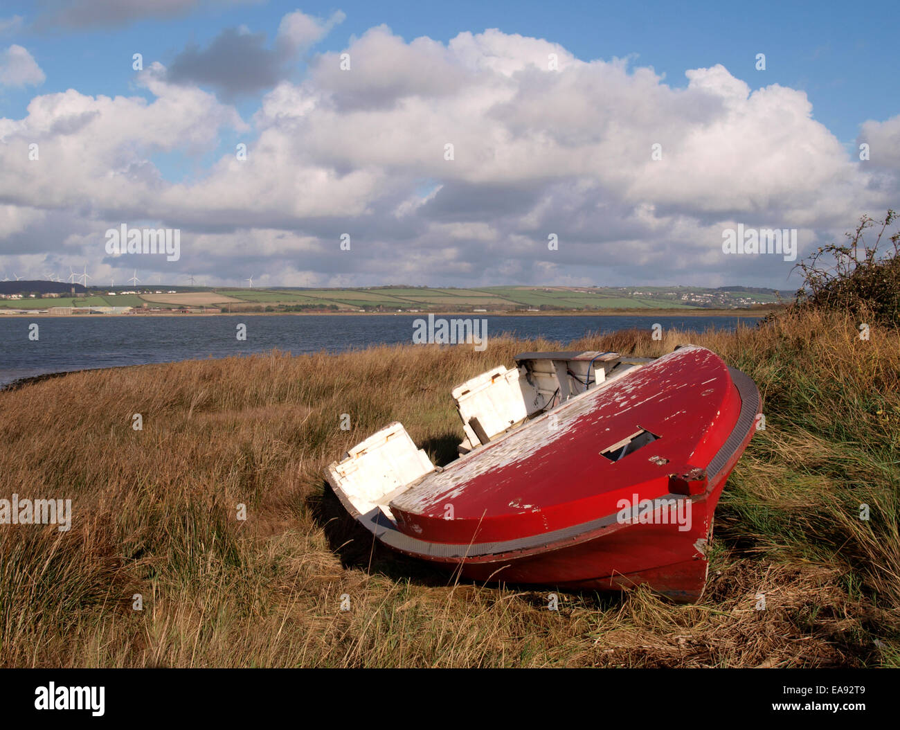 Old boat along taw torridge estuary hi-res stock photography and images ...