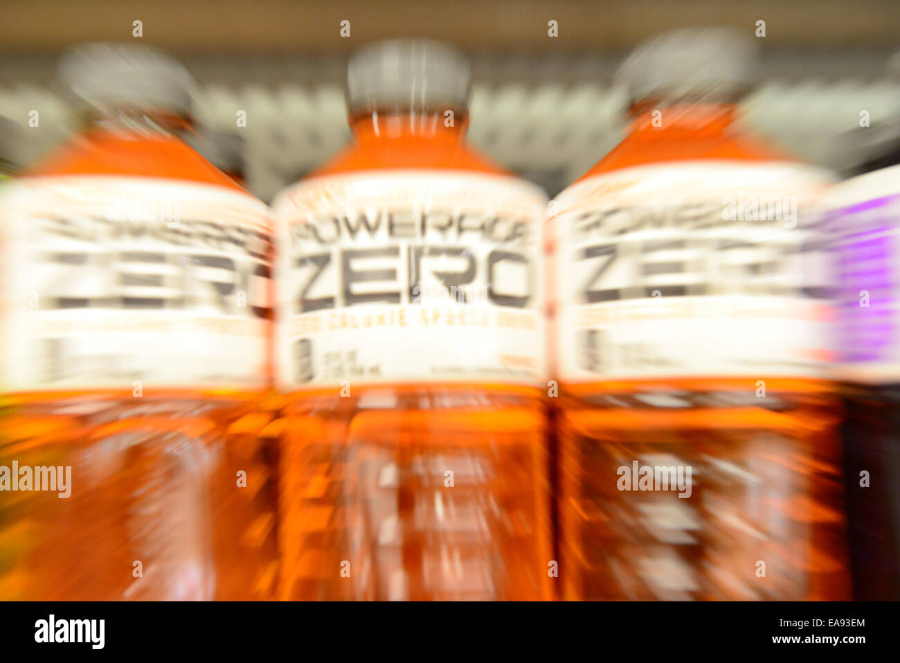 Powerade store hi-res stock photography and images - Alamy