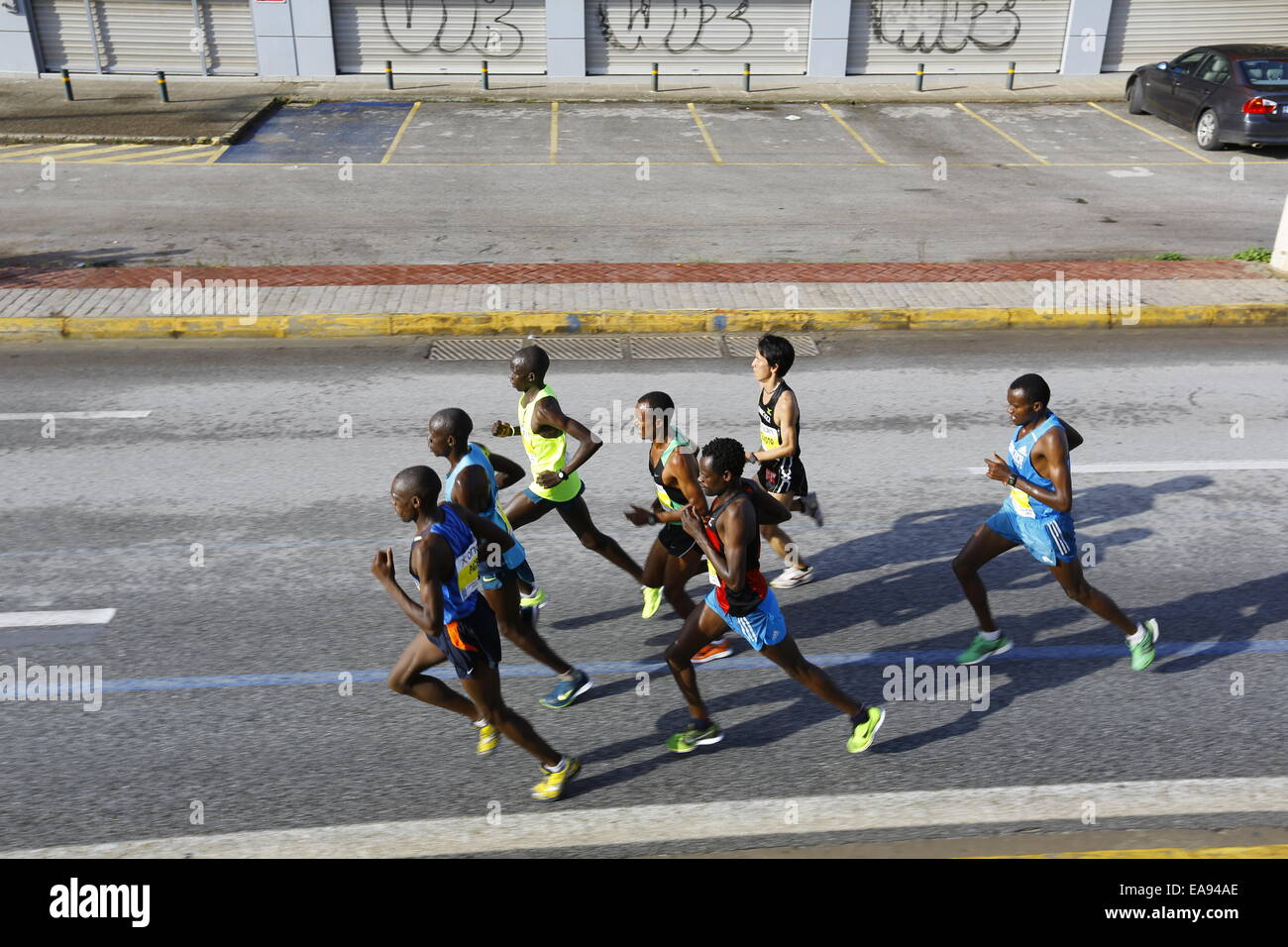 Athens, Greece. 9th November 2014. The leading group of the Athens ...