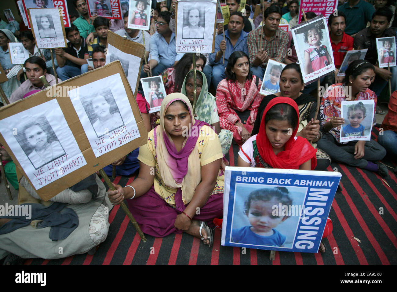 Missing children india hi-res stock photography and images - Alamy
