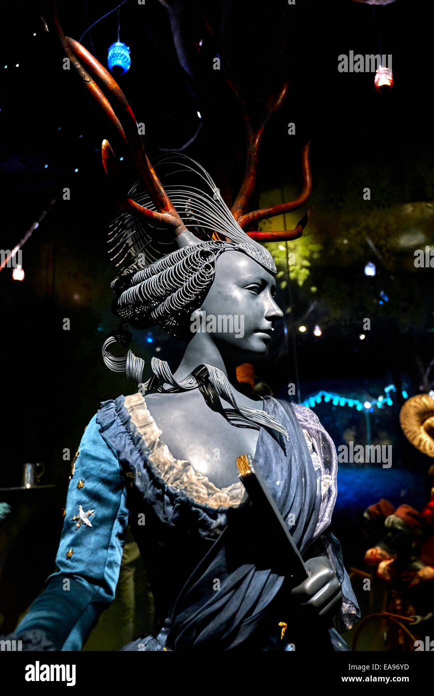 Archaeologist sir mortimer wheeler hi-res stock photography and images ...