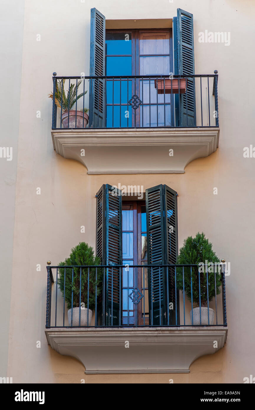Palma de Mallorca,street,architecture,house,front,window,balcony Stock ...