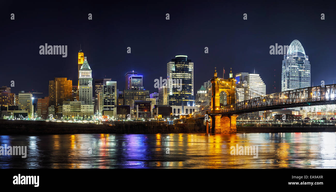 Cincinnati downtown panoramic overview in the night Stock Photo - Alamy