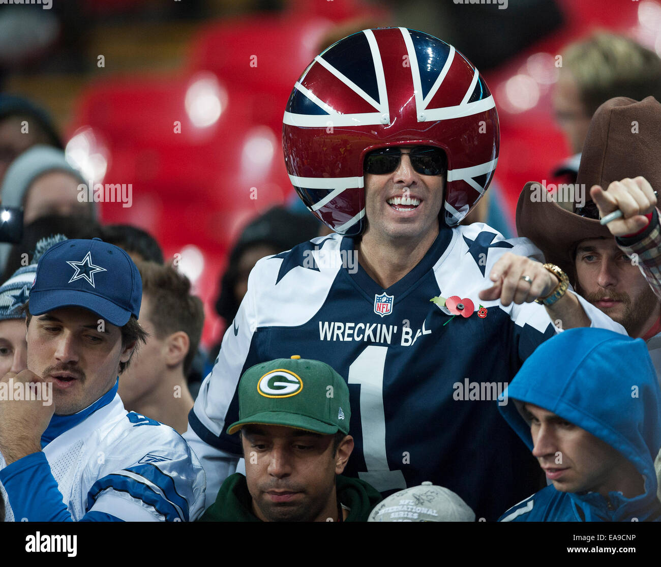 Dallas cowboys fans hi-res stock photography and images - Alamy