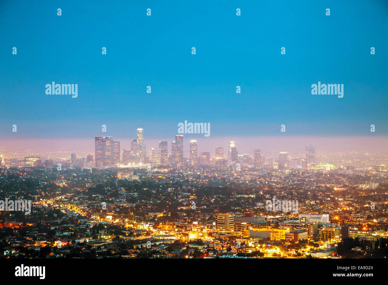 Los angeles night view skyline hi-res stock photography and images - Alamy