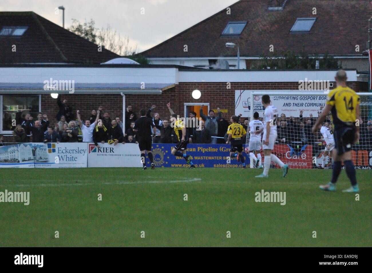 Fa cup winners 2016 hi-res stock photography and images - Alamy