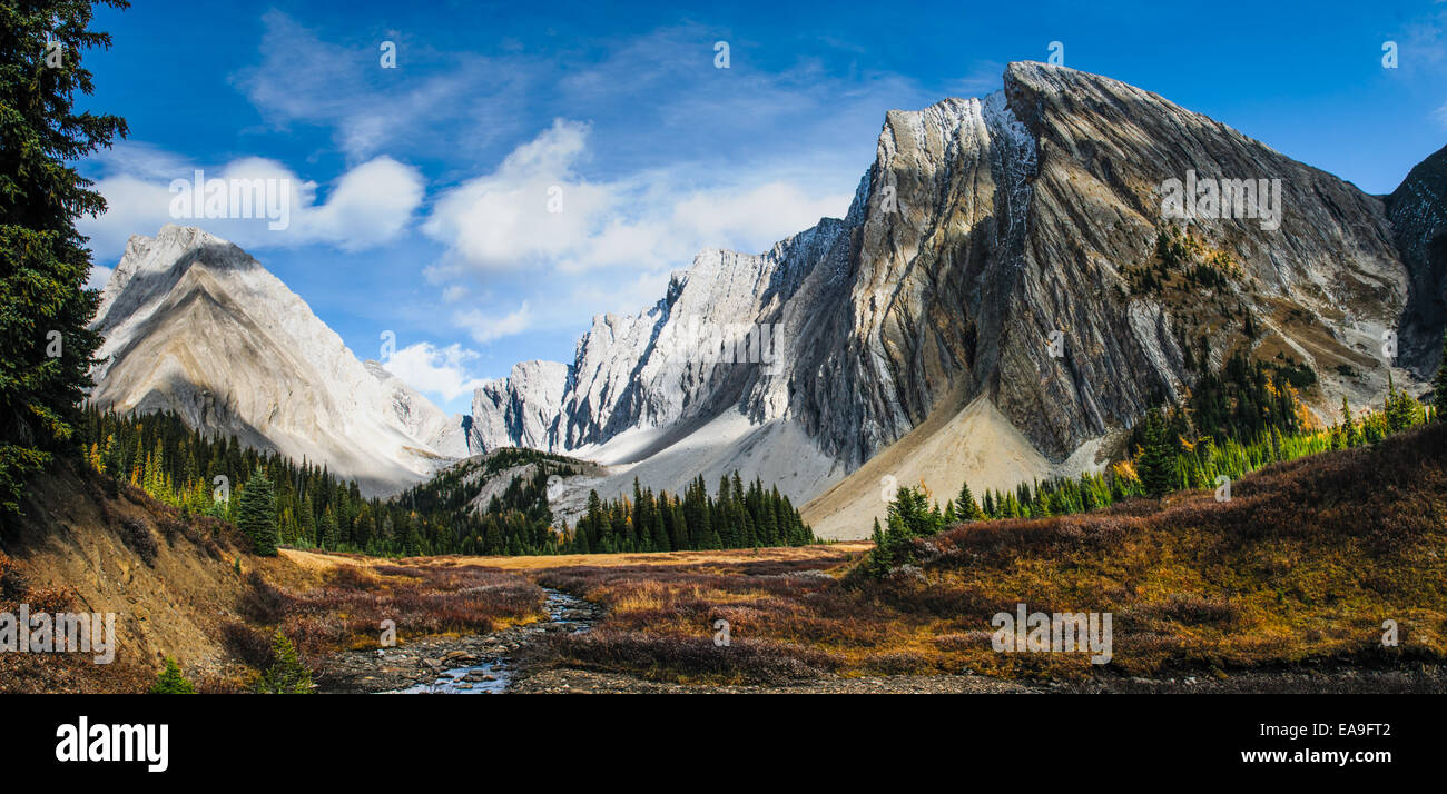 Scenic Landscapes of a high mountain lake, Chester Lake area of ...