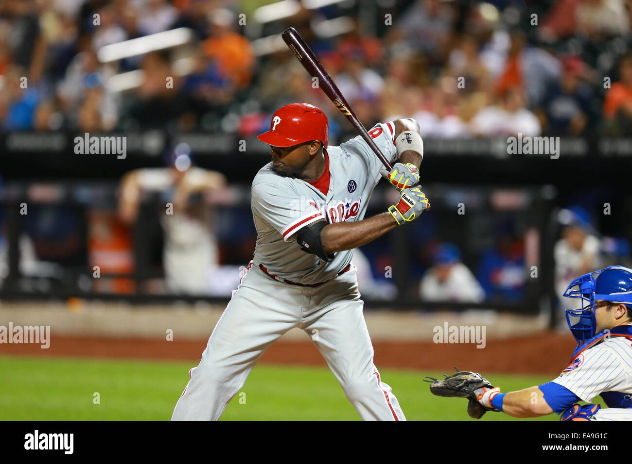 Philadelphia phillies uniform hi-res stock photography and images - Alamy