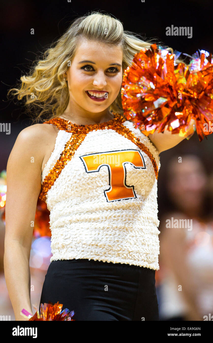 November 8, 2014:Tennessee Volunteers dance team member during the NCAA ...