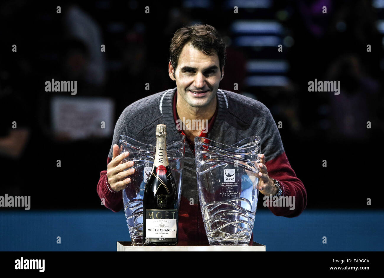 London, Britain. 9th Nov, 2014. Roger Federer of Switzerland poses with ...