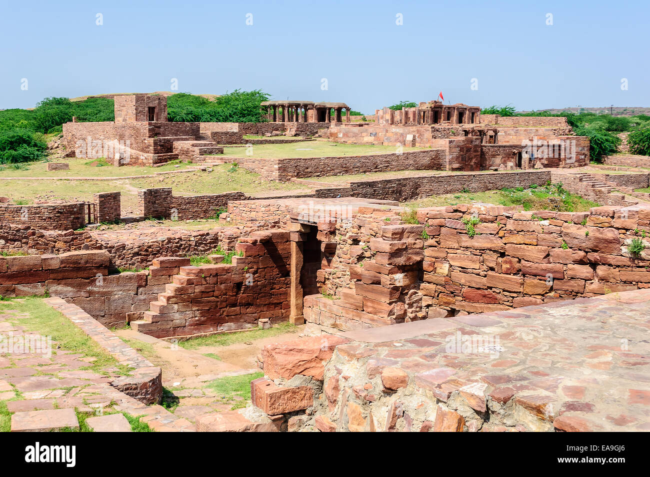 Ancient monuments and ruins hi-res stock photography and images - Alamy