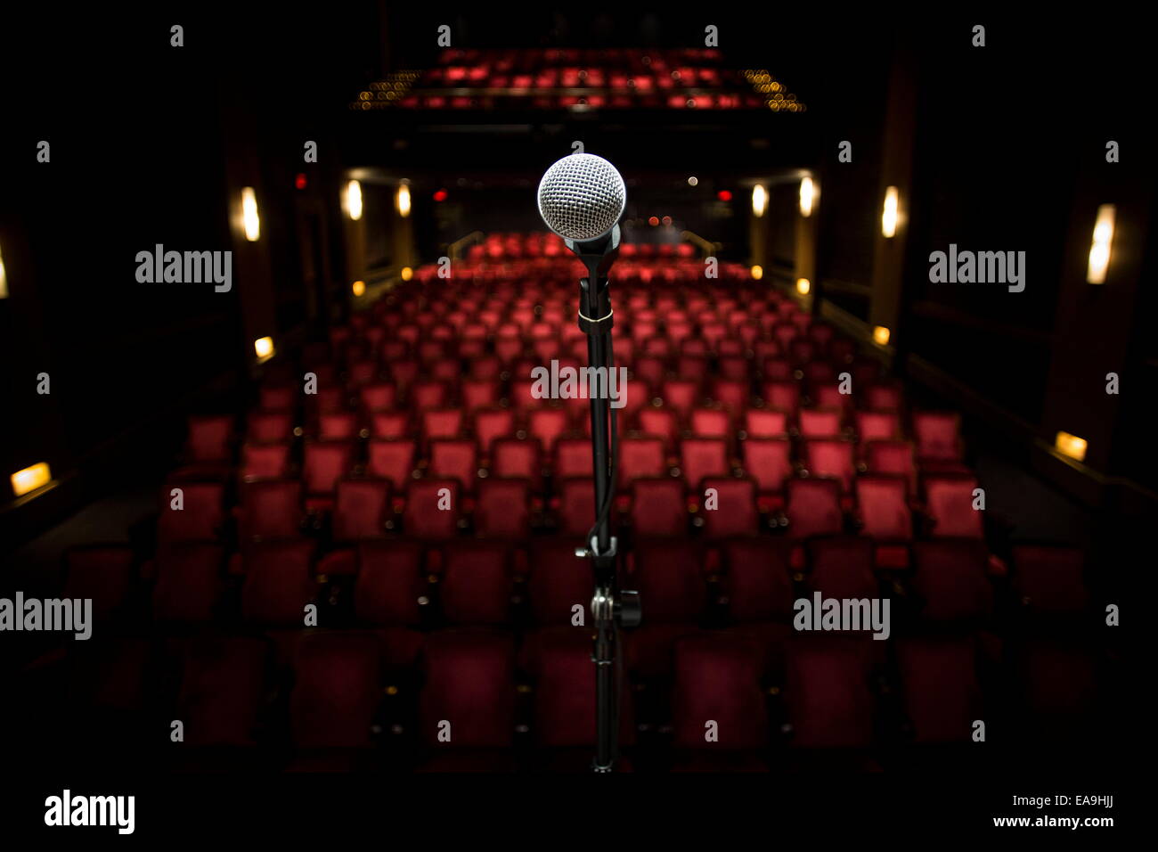 The american theatre hampton hi-res stock photography and images - Alamy