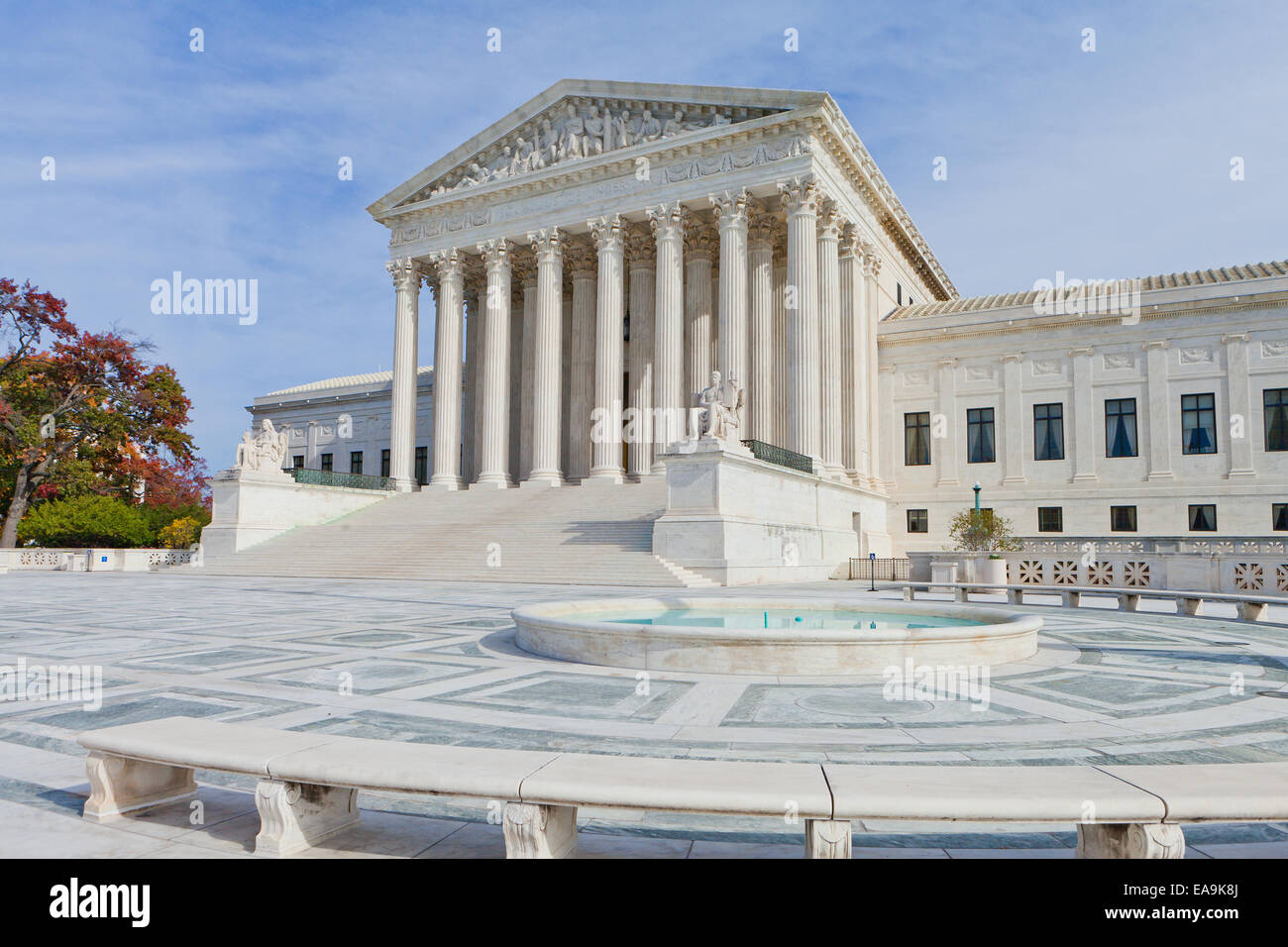 US Supreme Court building - Washington, DC USA Stock Photo - Alamy