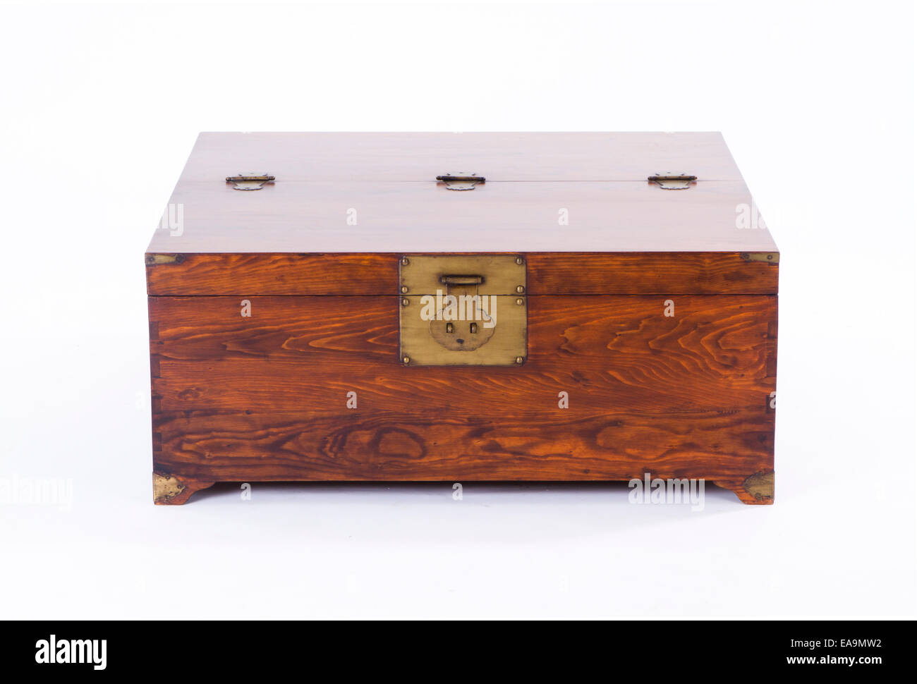 Chest single view hi-res stock photography and images - Alamy