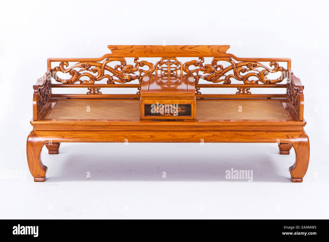 Classical chinese couch hi-res stock photography and images - Alamy