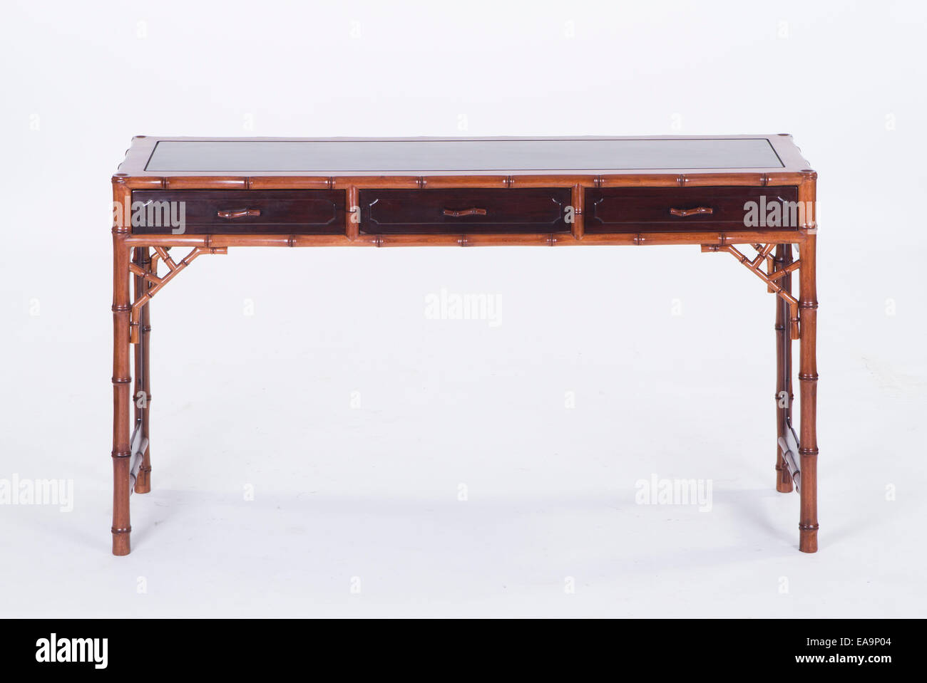 Antique Chinese table Stock Photo - Alamy