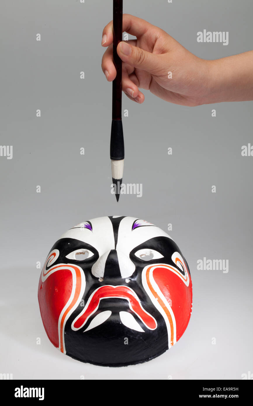 China face painting traditional hi-res stock photography and images - Alamy