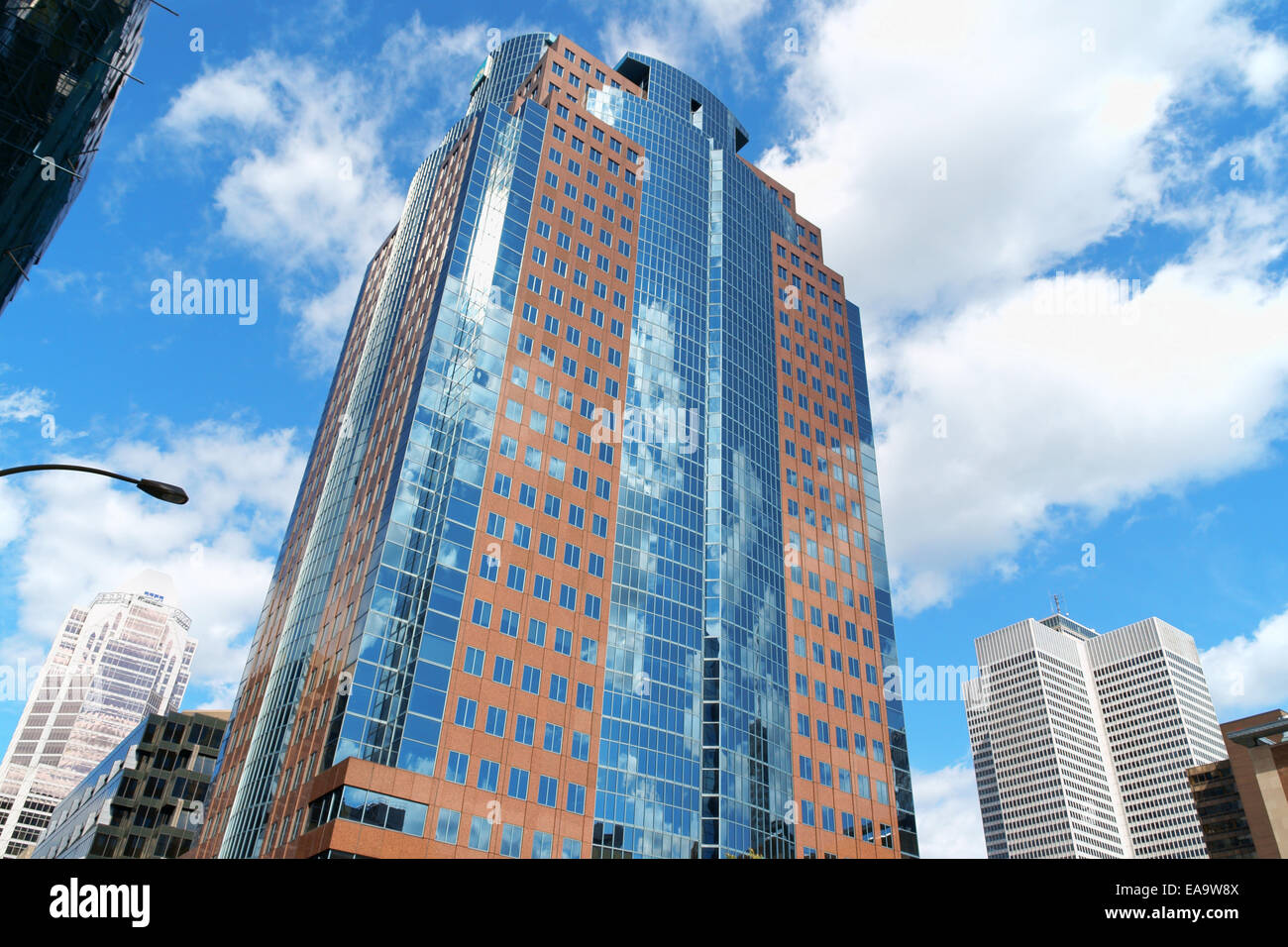 Kpmg tower montreal hi-res stock photography and images - Alamy