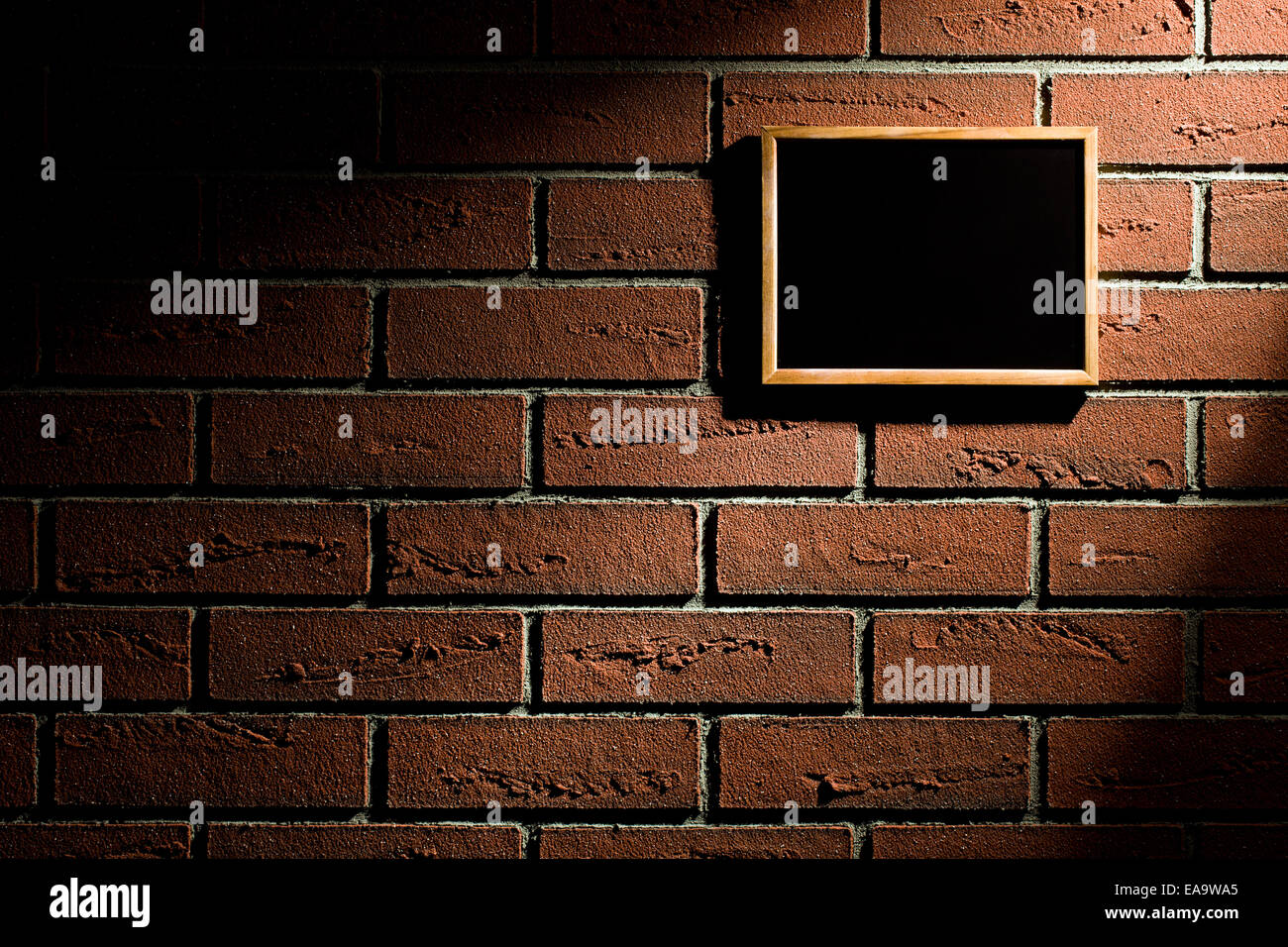 Pub bar brick wall hi-res stock photography and images - Alamy