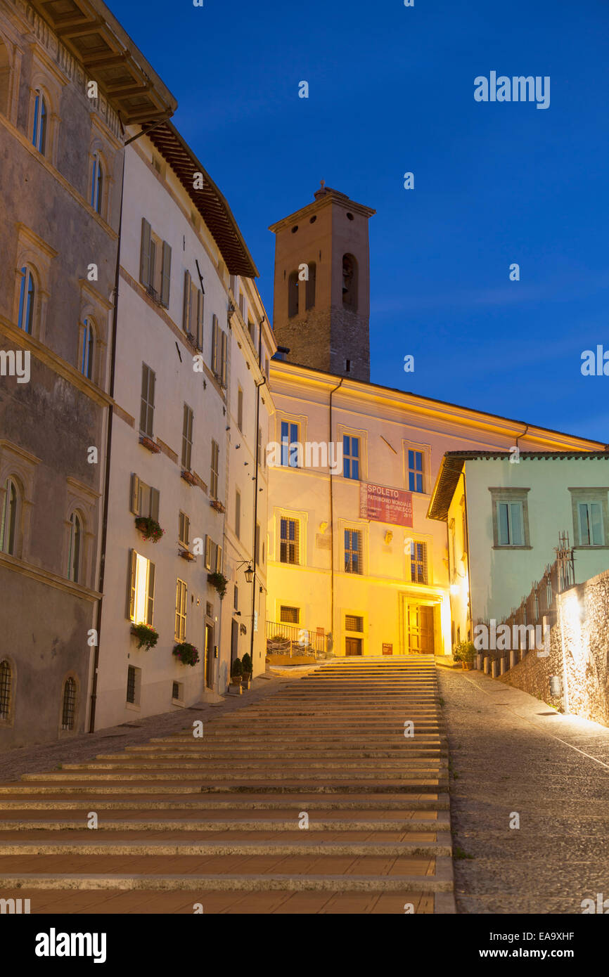 Duomo steps hi-res stock photography and images - Alamy