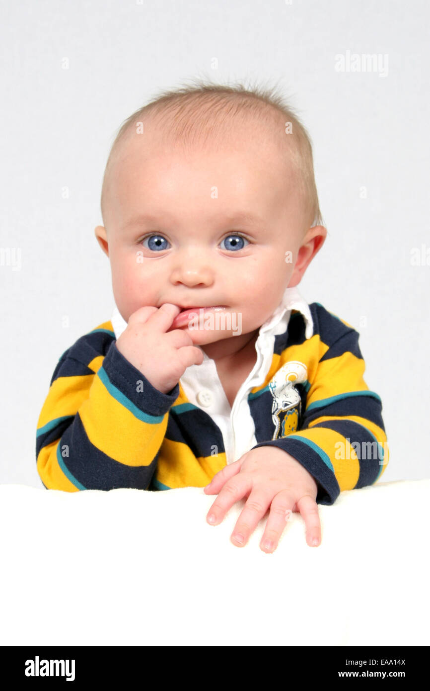 happy little kid Stock Photo - Alamy