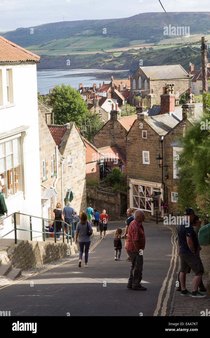 Robin Hood's Bay, North Yorkshire 2014 Stock Photo - Alamy