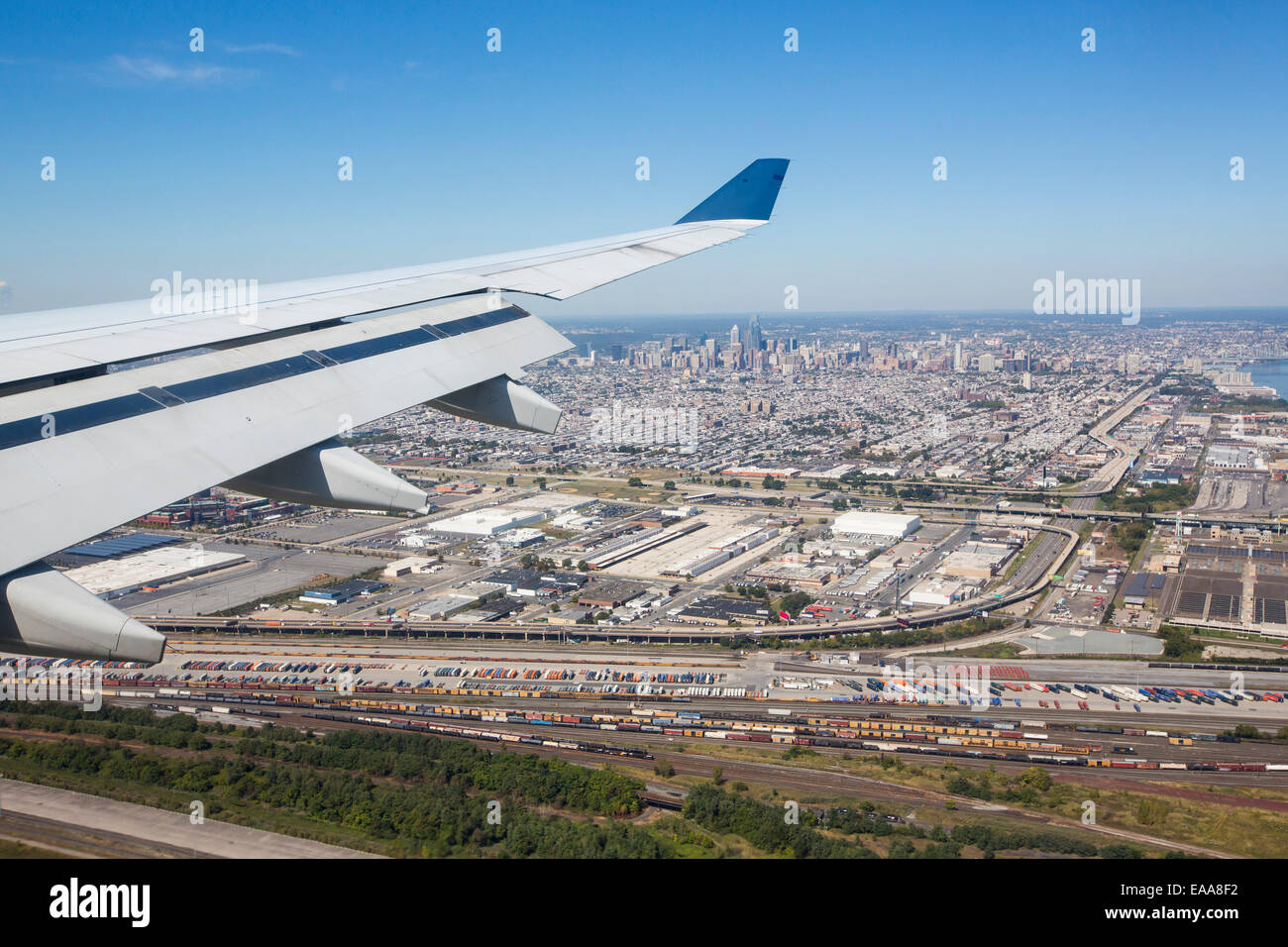 Philadelphia airport hi-res stock photography and images - Alamy