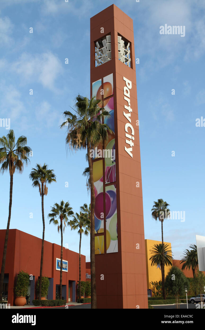 Party City Store High Resolution Stock Photography and Images - Alamy