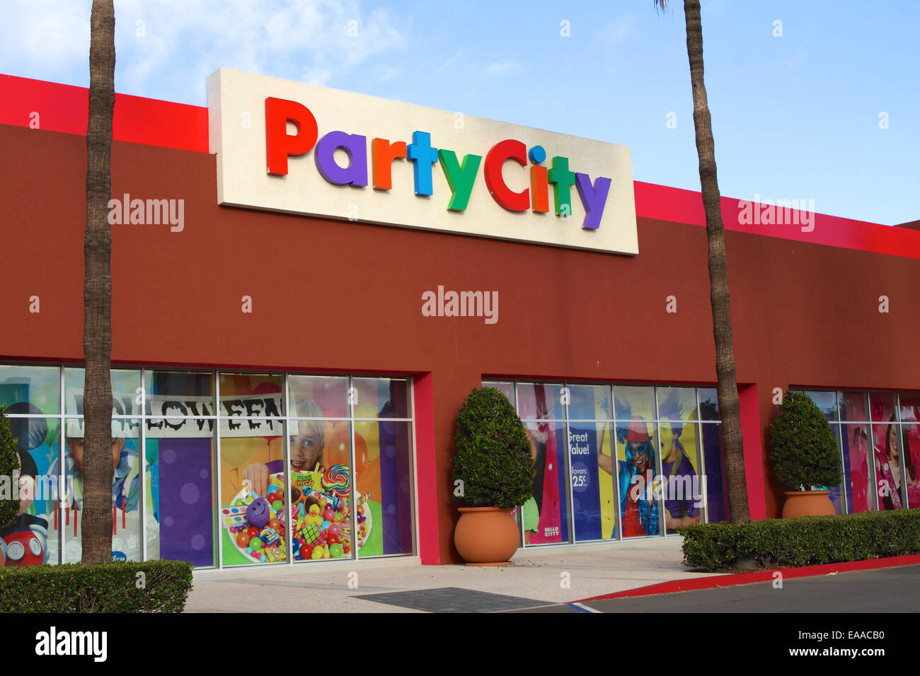 The exterior of a Party City storefront in Tustin California Stock ...