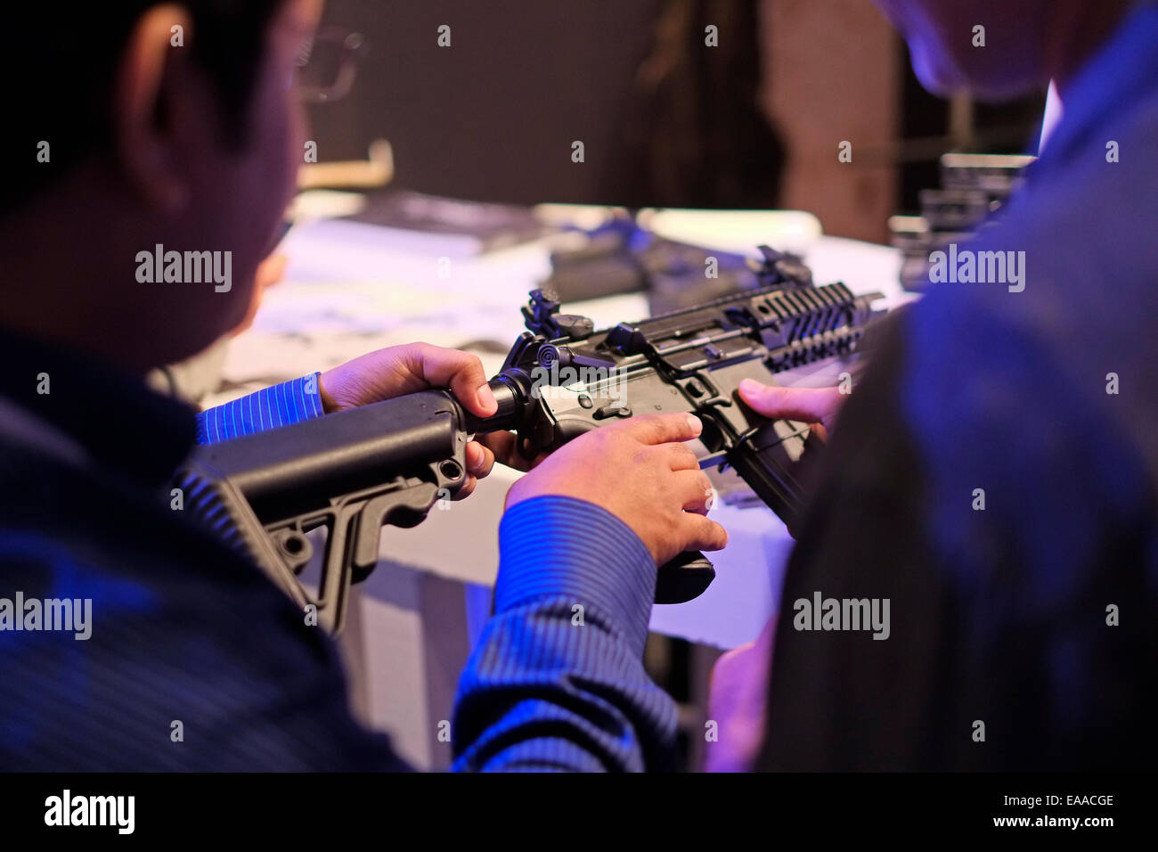 Checking weapons hi-res stock photography and images - Alamy