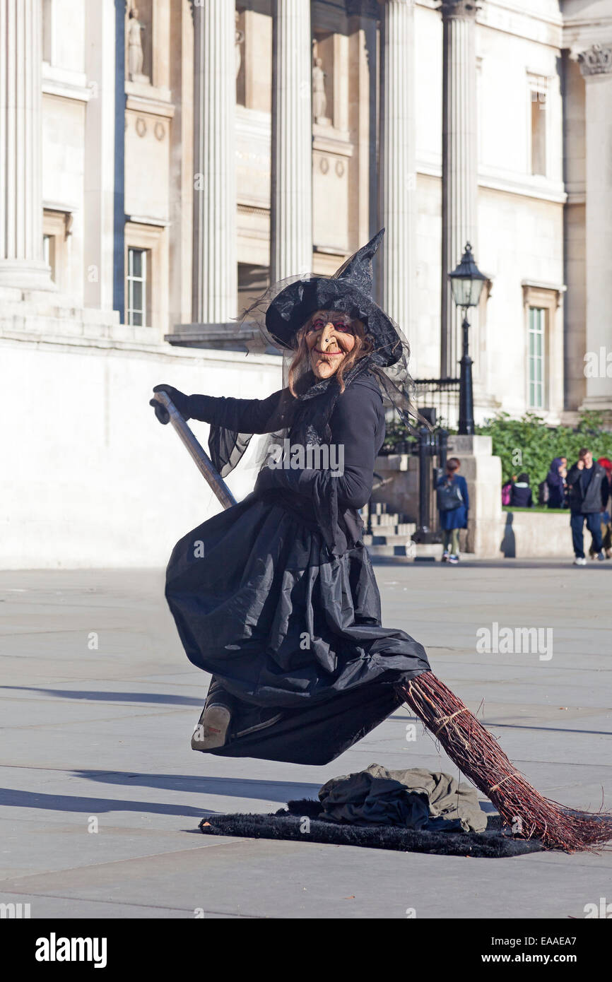 Witch riding broomstick hi-res stock photography and images - Alamy