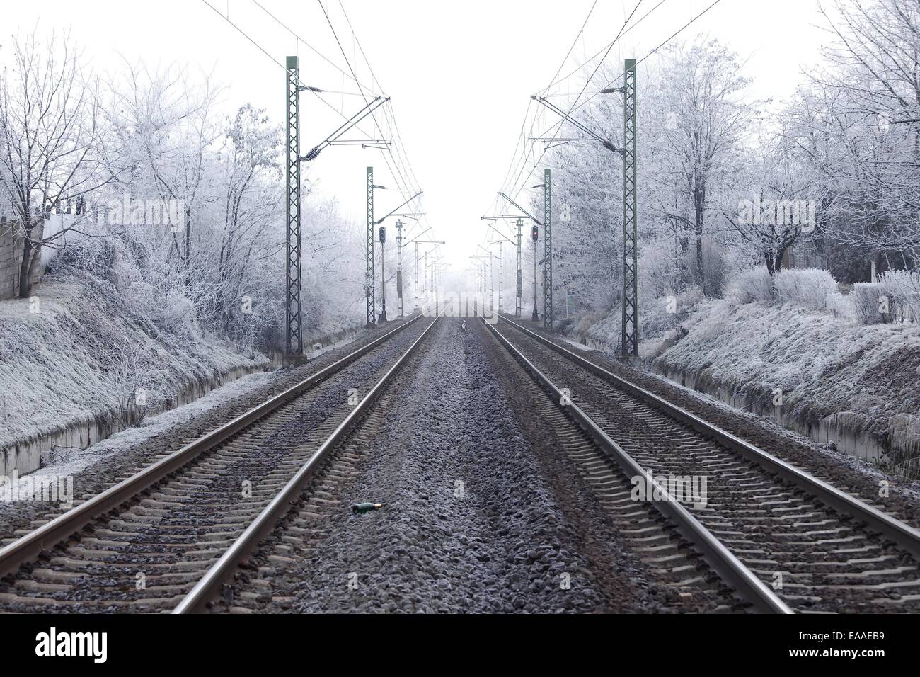 Ice railroad line hi-res stock photography and images - Alamy