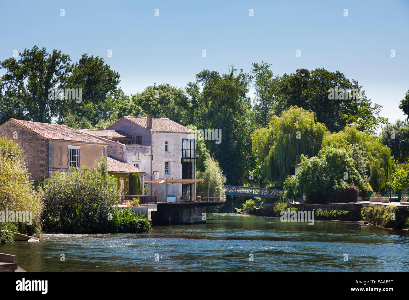 Jarnac france hi-res stock photography and images - Alamy