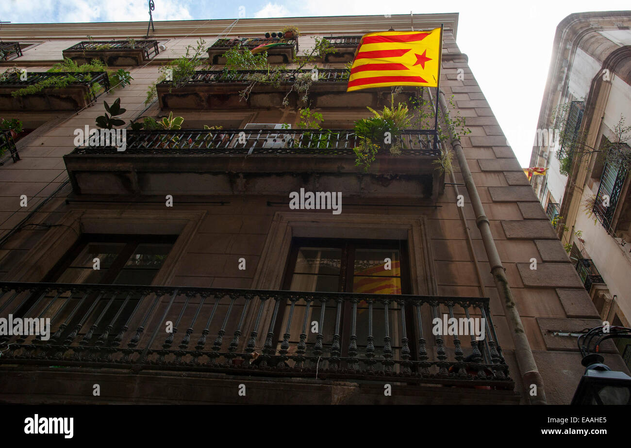 Catalan flags in the Gothic Quarter of Barcelona, Catalonia, Spain ...