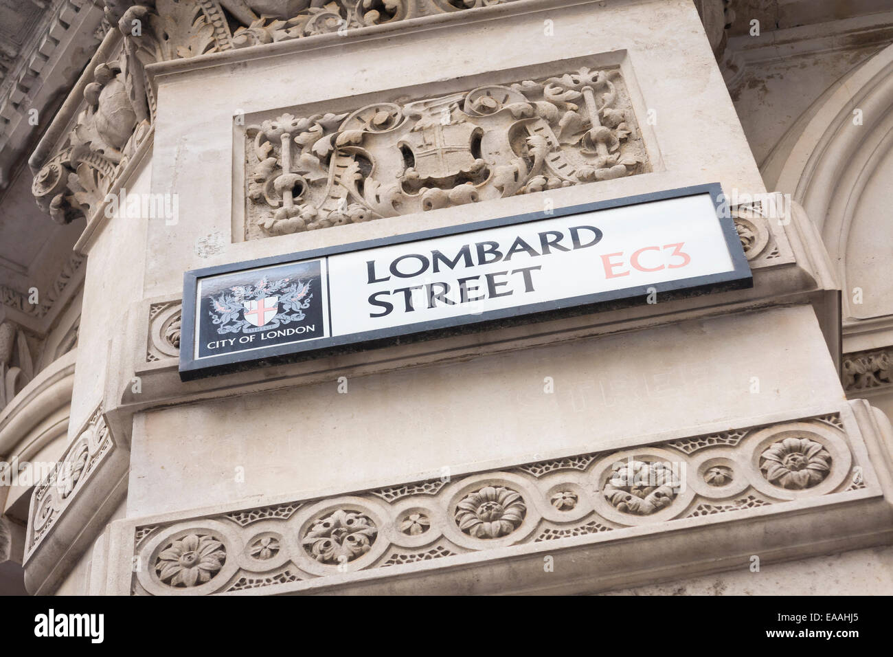 City london lombard street sign hi-res stock photography and images - Alamy