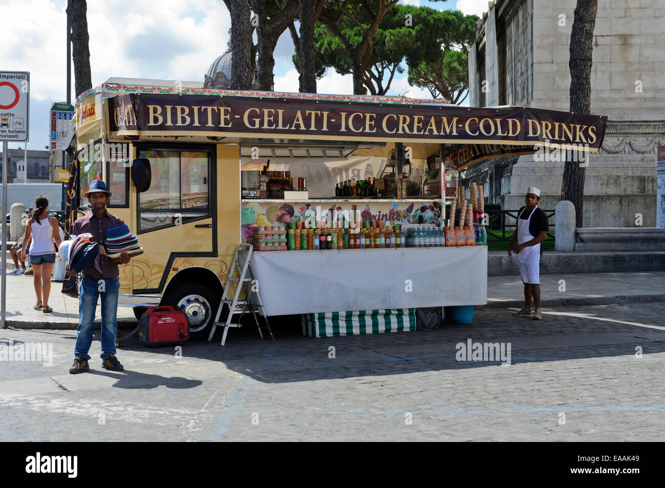 Italian ice cream van hi-res stock photography and images - Alamy