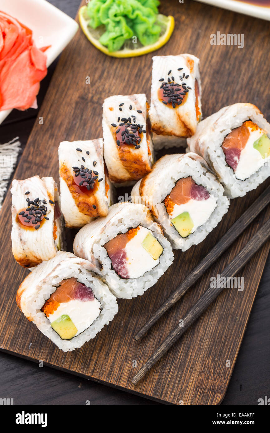 Salmon sashimi sushi tuna fish hi-res stock photography and images - Alamy