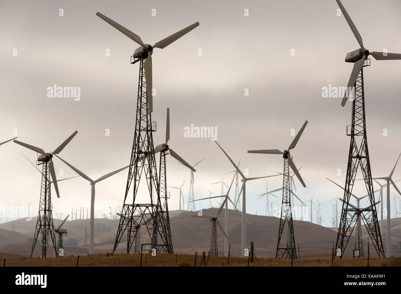 Part of the Tehachapi Pass wind farm, the first large scale wind farm ...