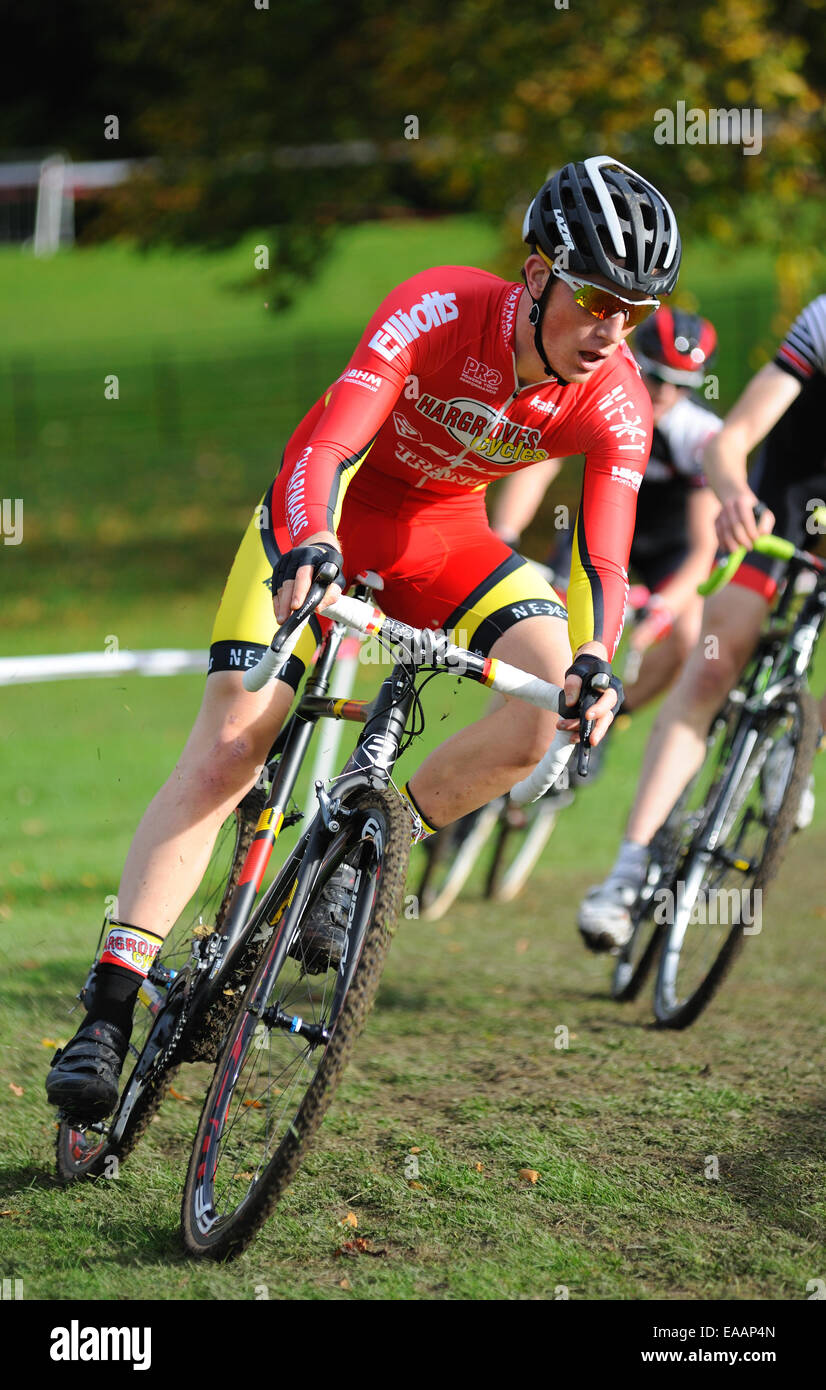 Competitor racing in a cyclocross race Stock Photo - Alamy