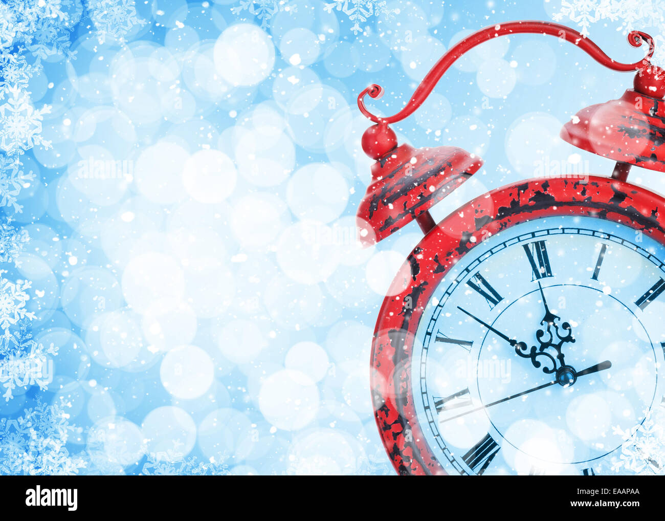 Blur clock hi-res stock photography and images - Alamy