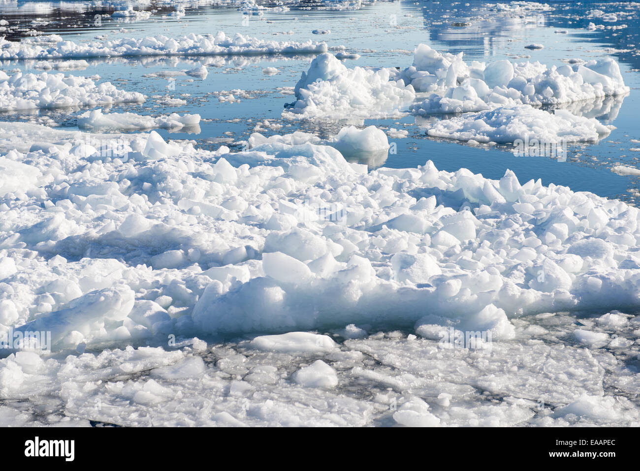Ice bergs floating island hi-res stock photography and images - Alamy