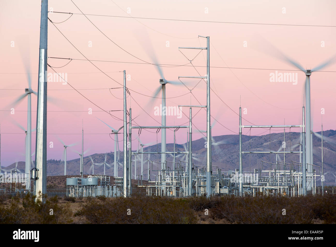 Part of the Tehachapi Pass wind farm, the first large scale wind farm ...