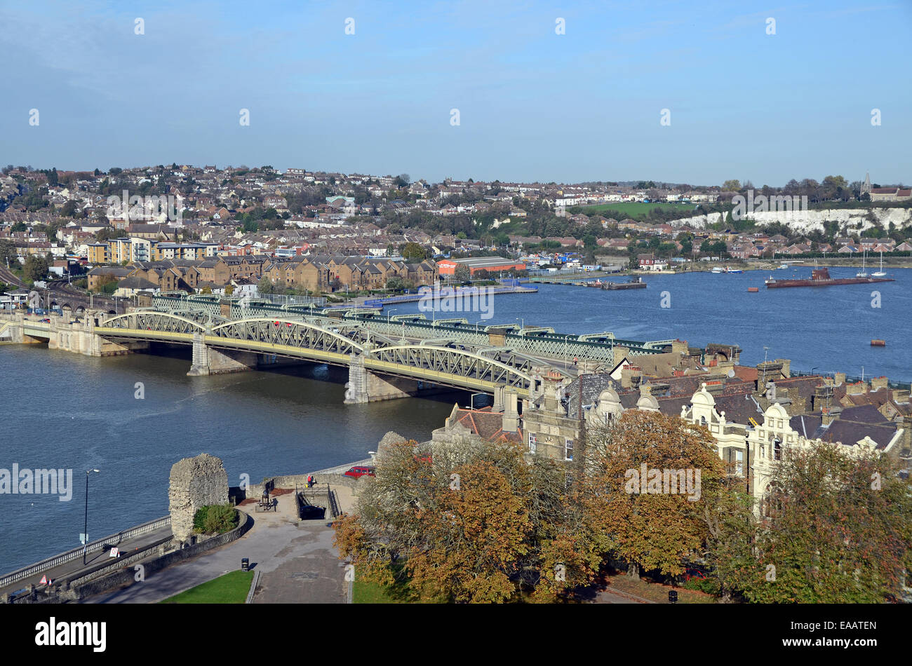 Medway bridge hi-res stock photography and images - Alamy