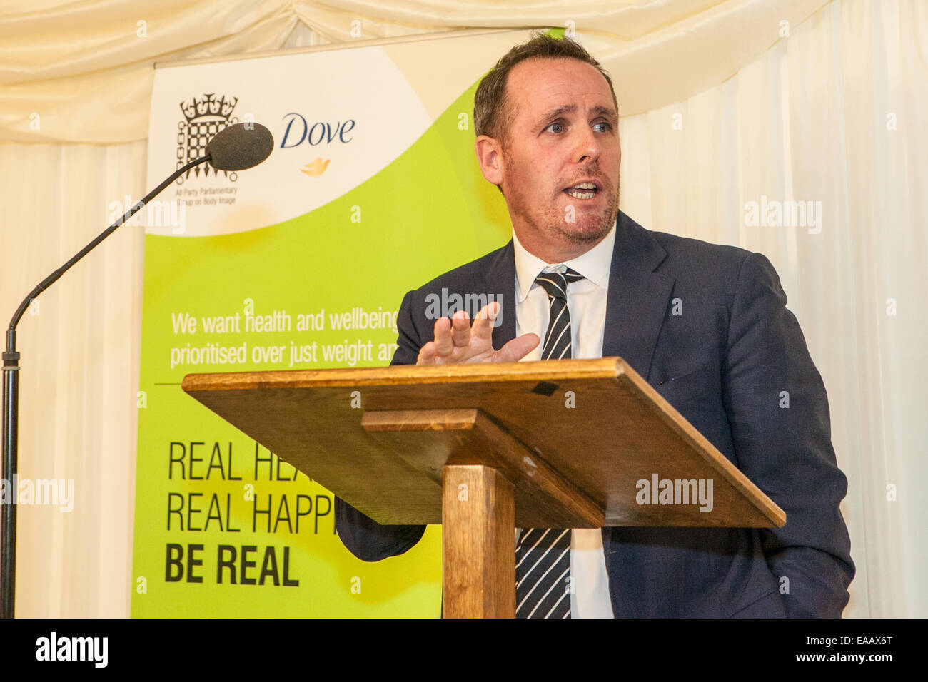 Body confidence hi-res stock photography and images - Alamy