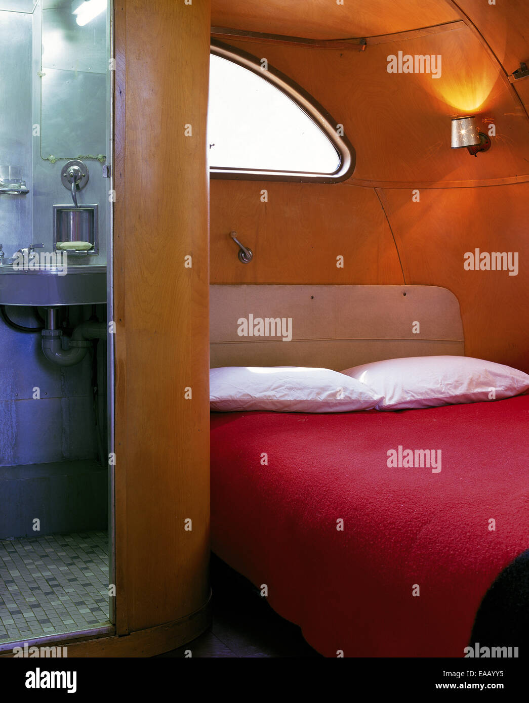 Airstream trailer interior hi-res stock photography and images - Alamy