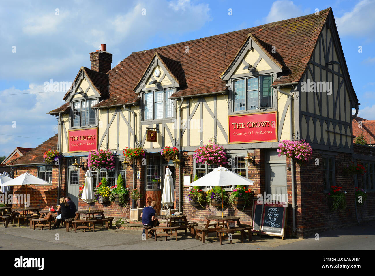 The Crown Pub, The Moor, Cookham, Berkshire, England, United kingdom ...