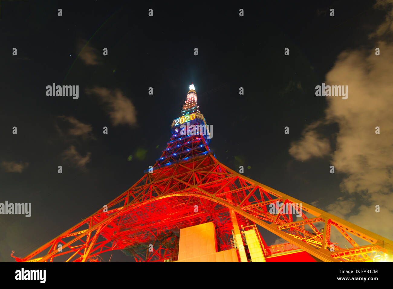 Tokyo Tower light up Stock Photo - Alamy