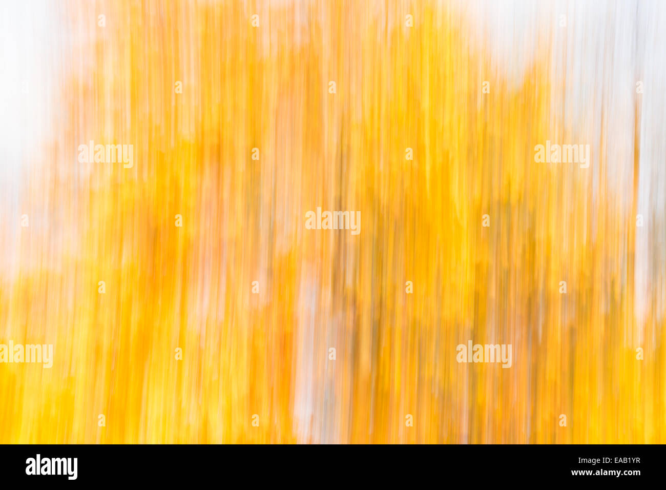 A full frame streaky yellow texture Stock Photo - Alamy